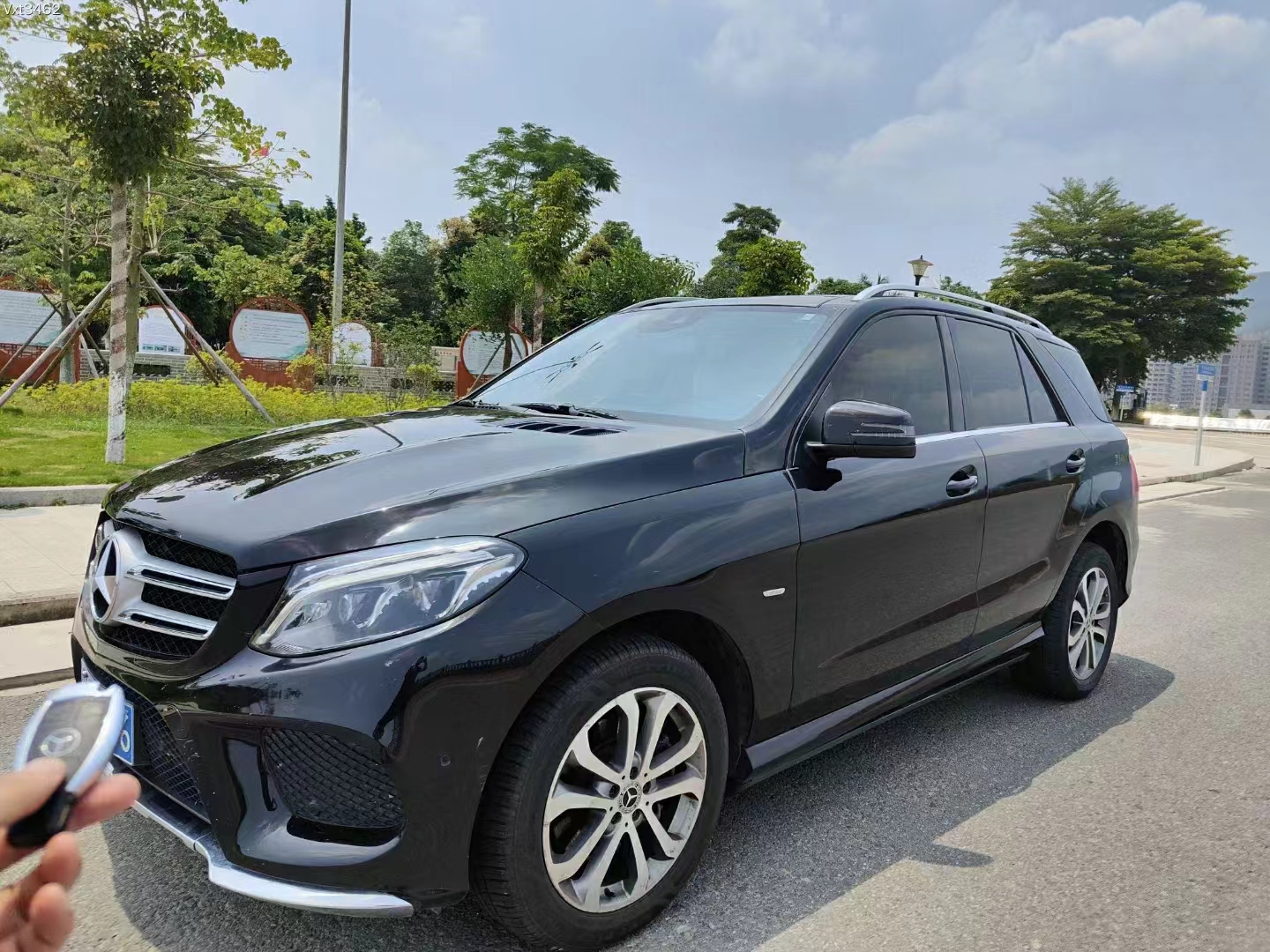 奔驰GLE 2019款 GLE 320 4MATIC 动感型臻藏版-抵押车如何购买-汇典抵押车平台