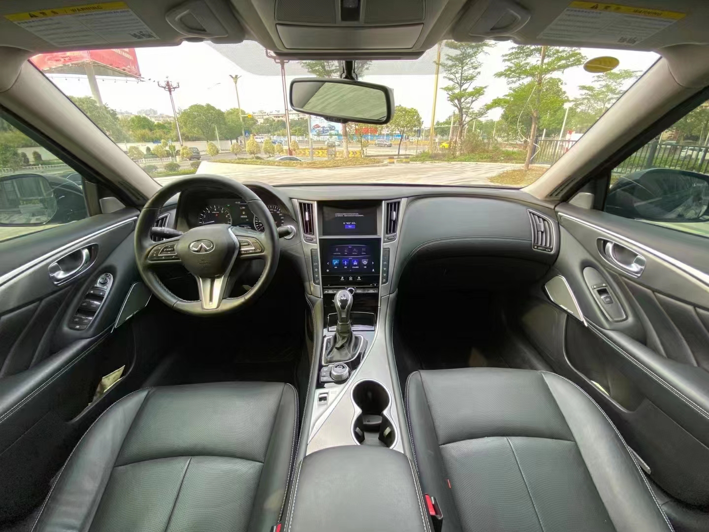 英菲尼迪Q50L 2018款 2.0T 逸享版 国VI-一手抵押车买卖-汇典抵押车网