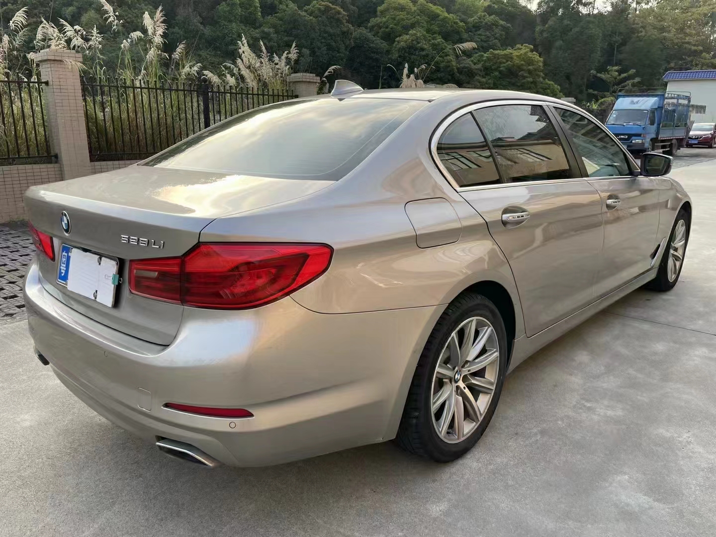 宝马5系 2018款 528Li 上市特别版-广东专营抵押车