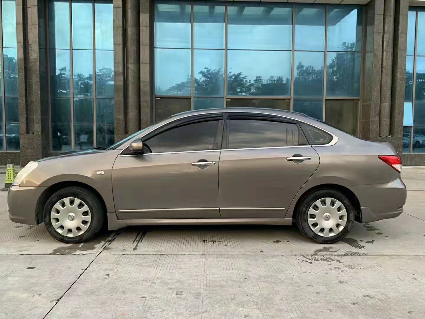 轩逸 2012款 经典 1.6XE 自动舒适版-汇典抵押车销售