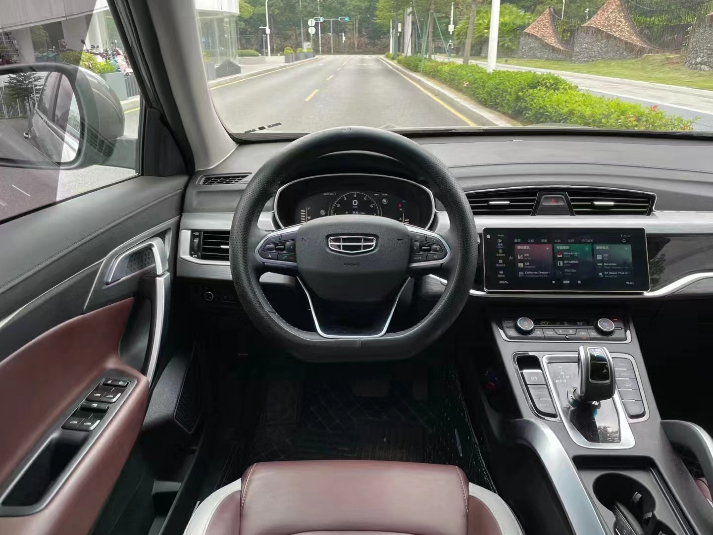 博越 2021款 百万款 1.8TD DCT两驱豪华型-债权转让车-汇典抵押车平台