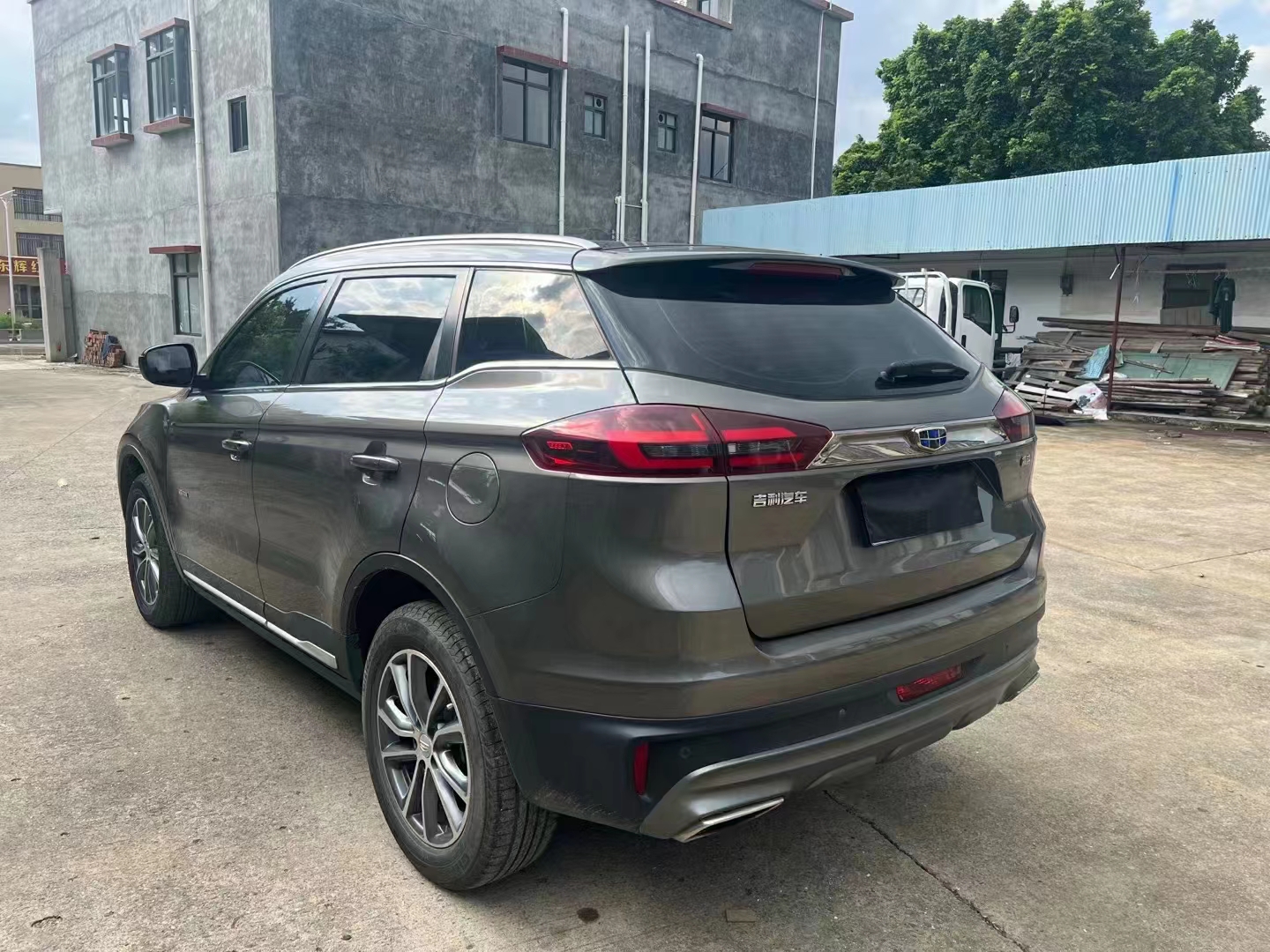 博越 2018款 1.8TD 自动两驱智联型4G互联版-抵押车批发-汇典抵押车网