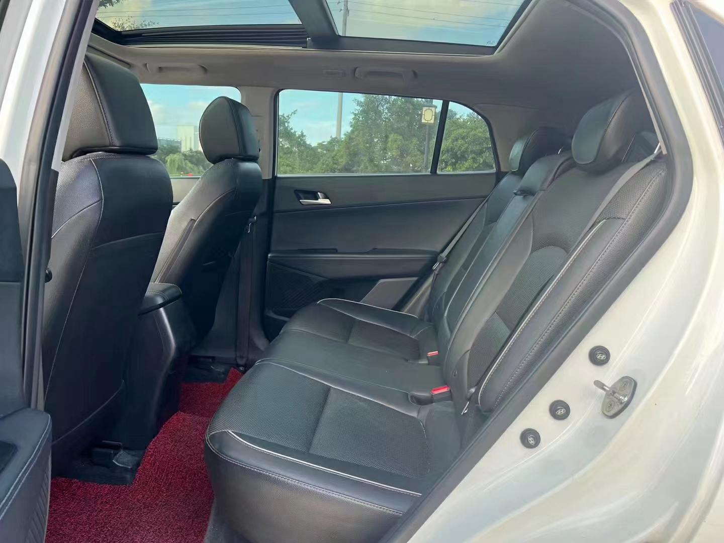 北京现代ix25 2015款 1.6L 自动两驱智能型GLS-抵押车批发-汇典抵押车平台