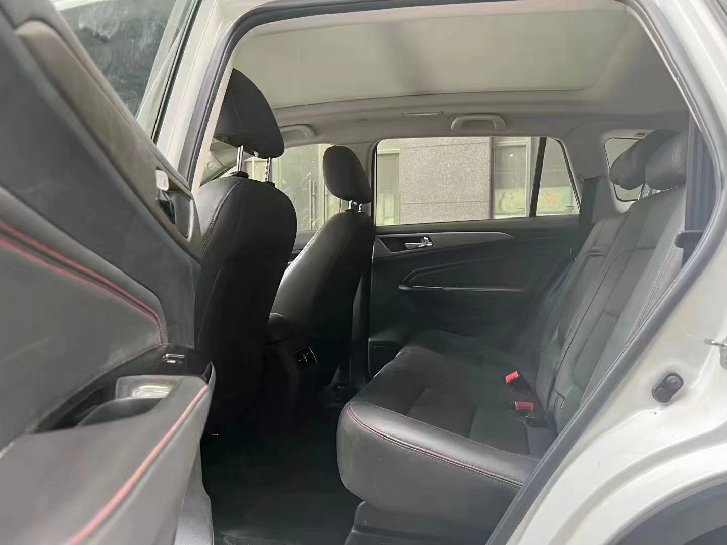 长安CS75 2017款 尚酷版 1.5T 自动锋享型-一手正规抵押车平台-汇典抵押车