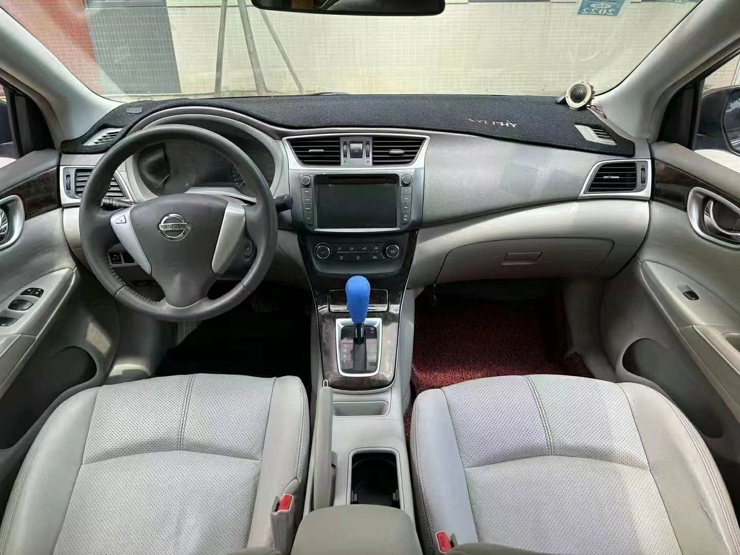 轩逸 2012款 1.6XE CVT舒适版-抵押车直卖-汇典抵押车网