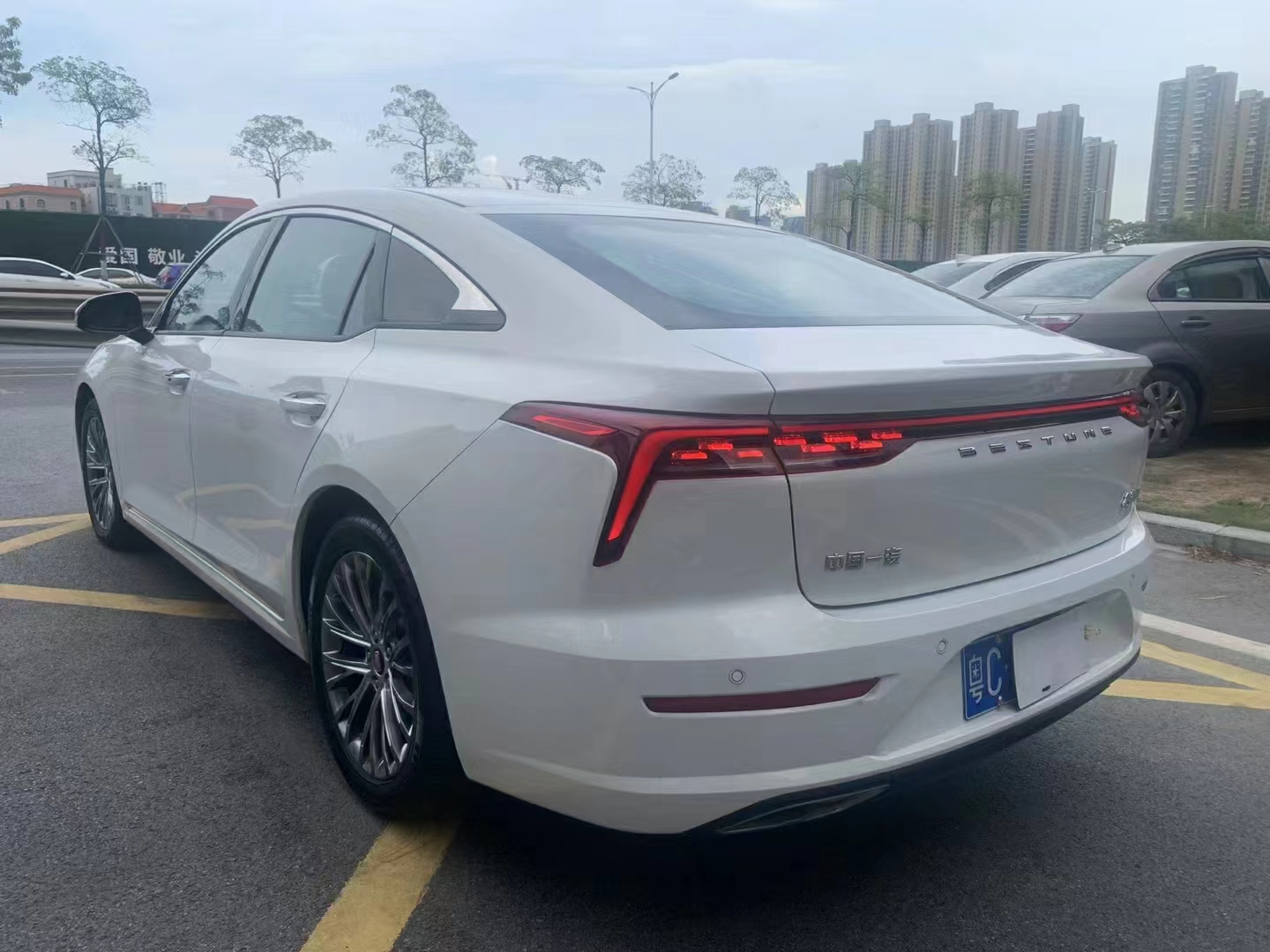 奔腾B70 2021款 1.5T 自动尊享型-抵押车在哪里可以买到-抵押车