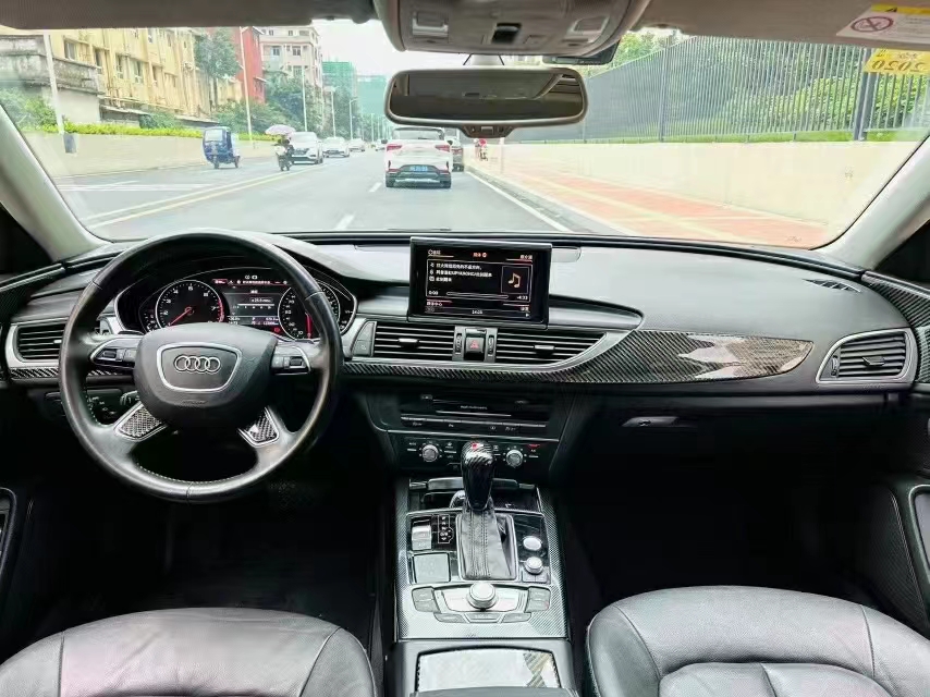 奥迪A6L 2018款 30周年年型 TFSI 进取型-抵押车信息-汇典抵押车