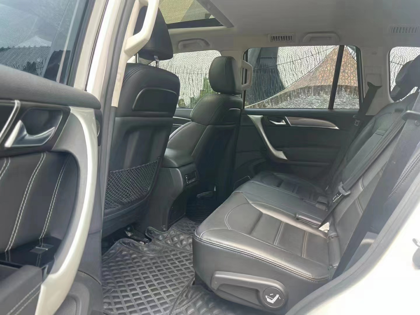 哈弗H9 2016款 2.0T 四驱精英型 7座-佛山市汇典一手抵押车出售