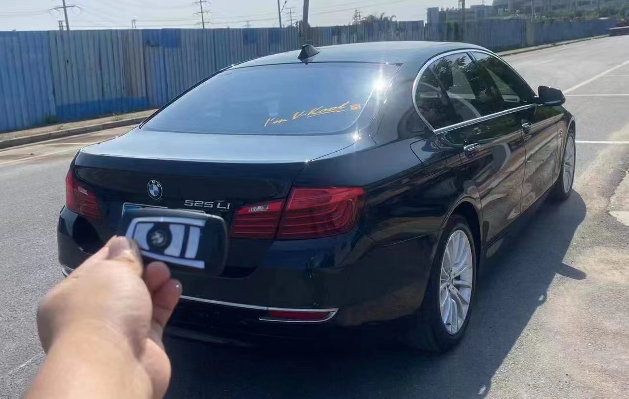 宝马5系 2014款 525Li 豪华设计套装-哪有抵押车卖-汇典抵押车