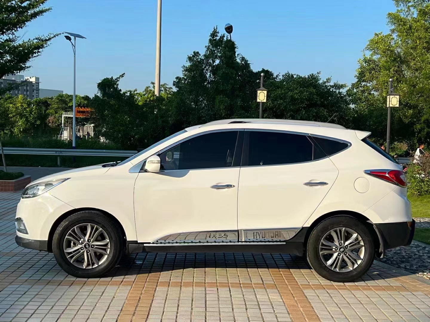 北京现代ix35 2013款 2.0L 自动两驱智能型GLS 国IV-哪里有出售抵押车-抵押车