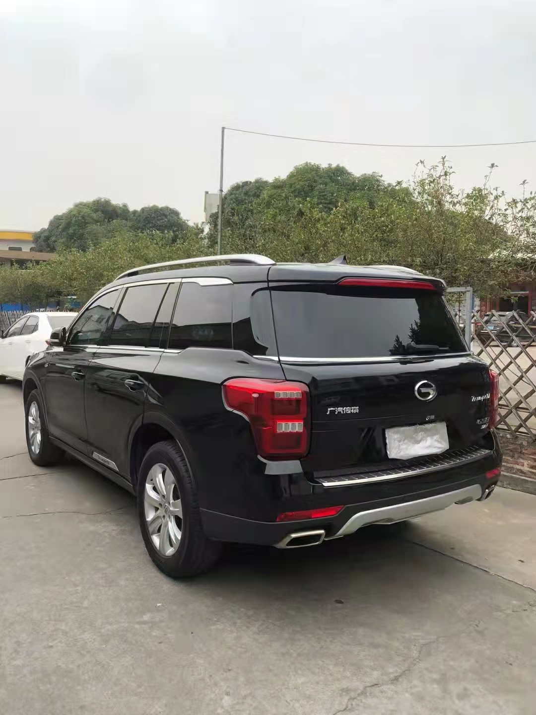 传祺GS8 2017款 320T 两驱豪华版（七座）-汇典抵押车出售信息网